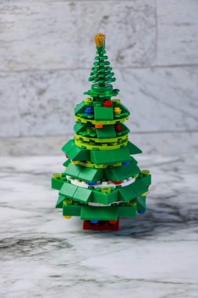 How to Make a Lego Christmas Tree