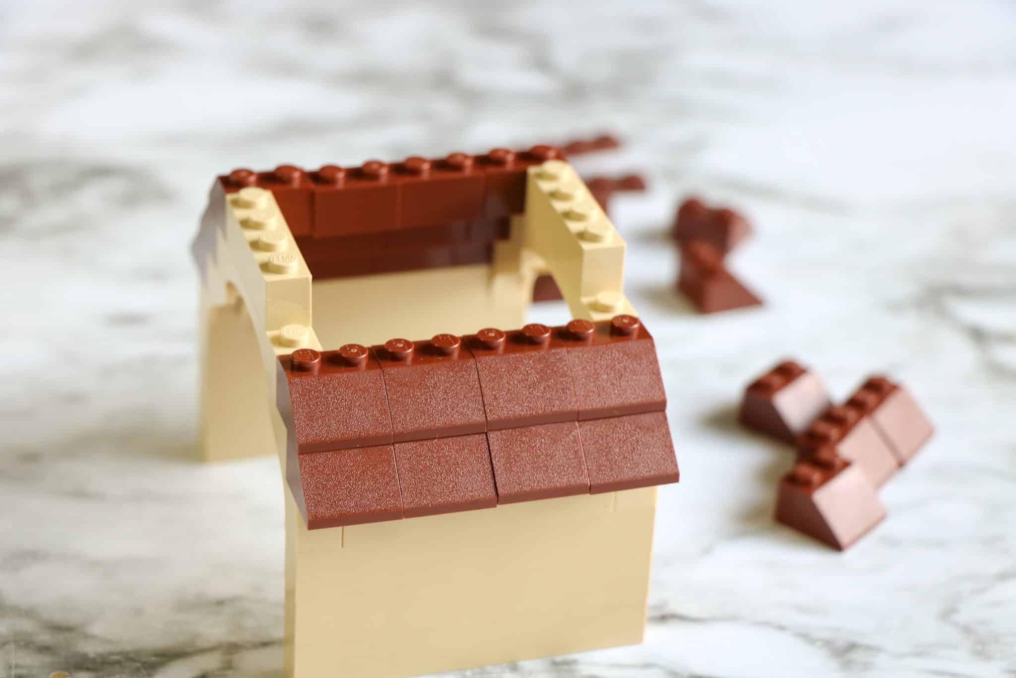 How to Build a Simple Lego Nativity Scene