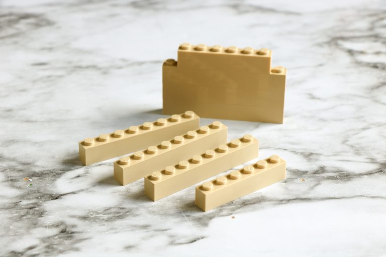 How to Build a Simple Lego Nativity Scene