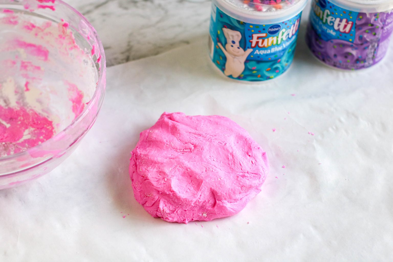 How to Make Edible Playdough with Frosting