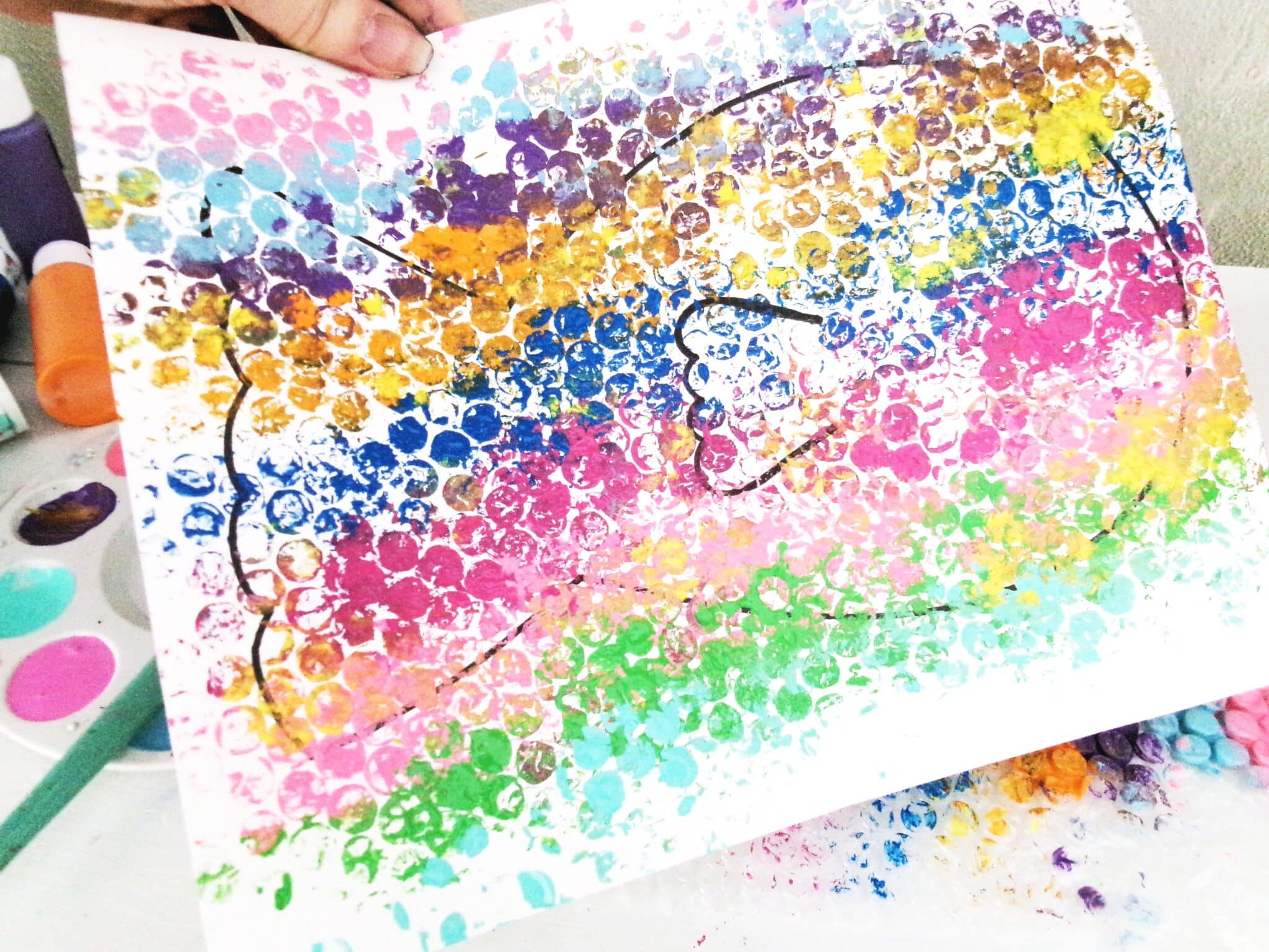 Make a Bubble Wrap Fish Craft (Free Fish Template)