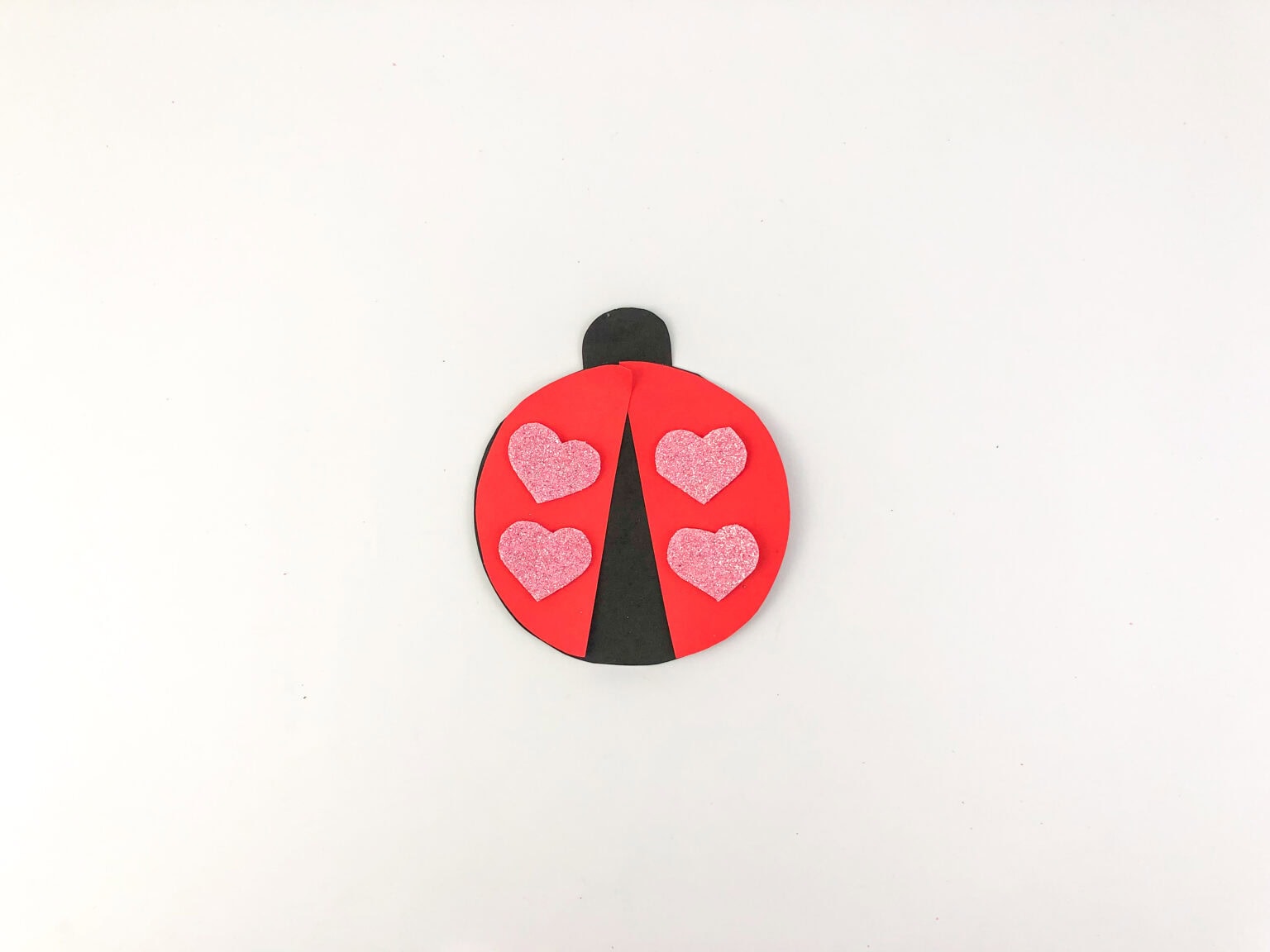Valentine's Day Ladybug Paper Craft (Free Ladybug Template)