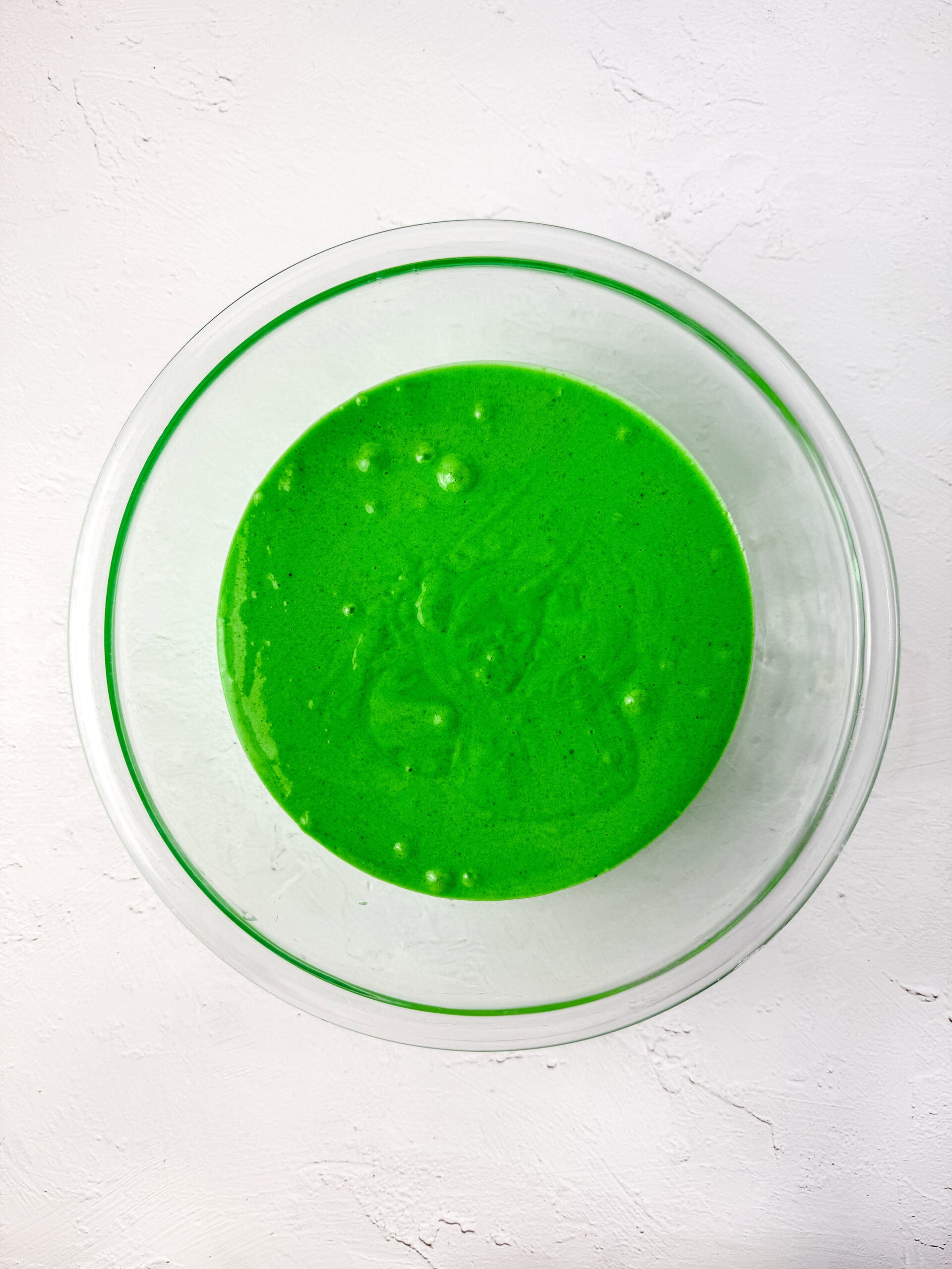 Green Marshmallow Fluff Cupcakes Recipe - 24hourfamily.com