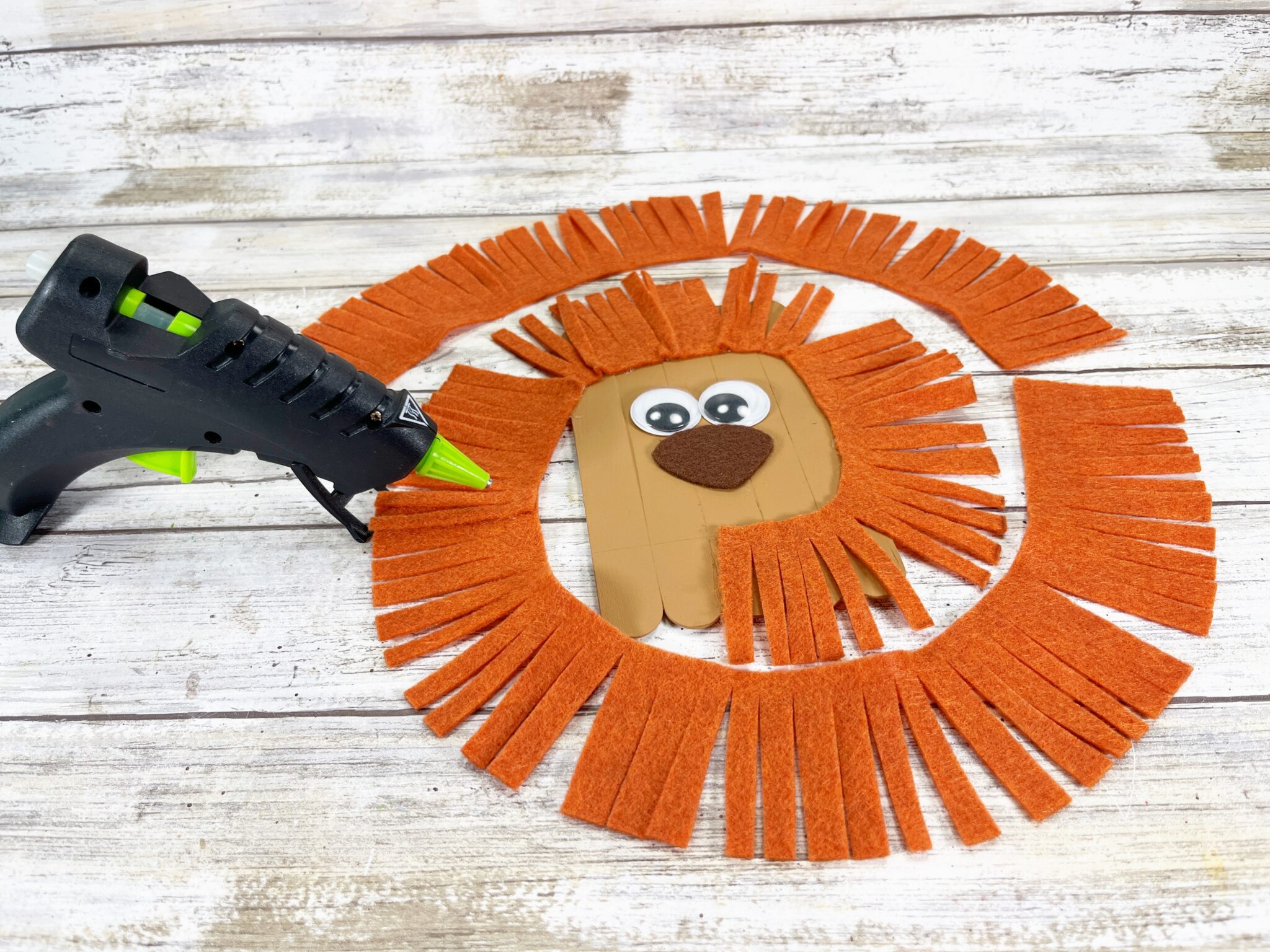 Easy Popsicle Stick Lion Craft for Kids (Free Lion Template)