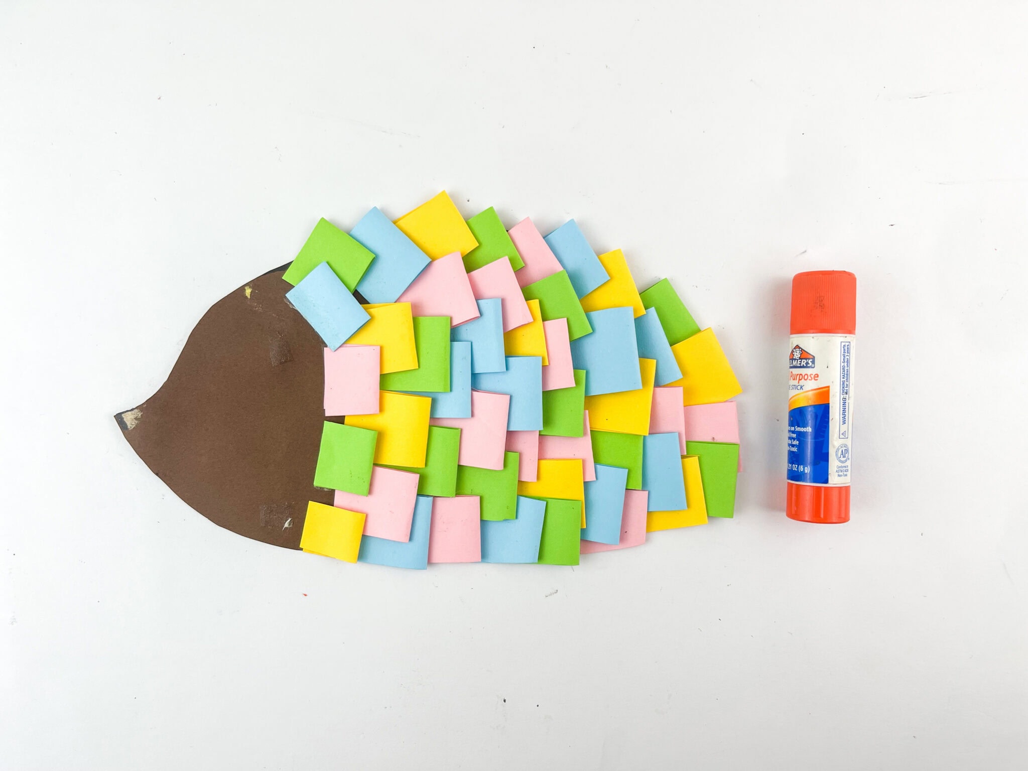Build Fine Motor Skills with This Cute Hedgehog Craft (Free Hedgehog ...