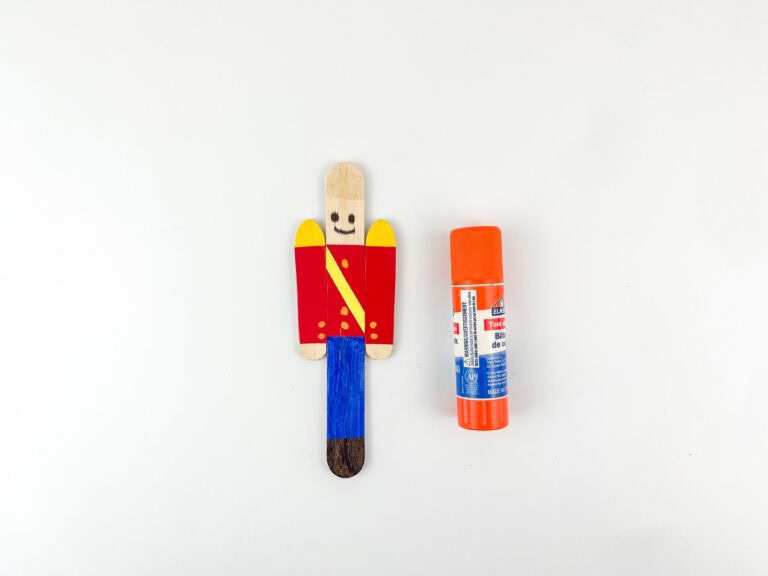 Make This Adorable Nutcracker Popsicle Stick Ornament Craft ...