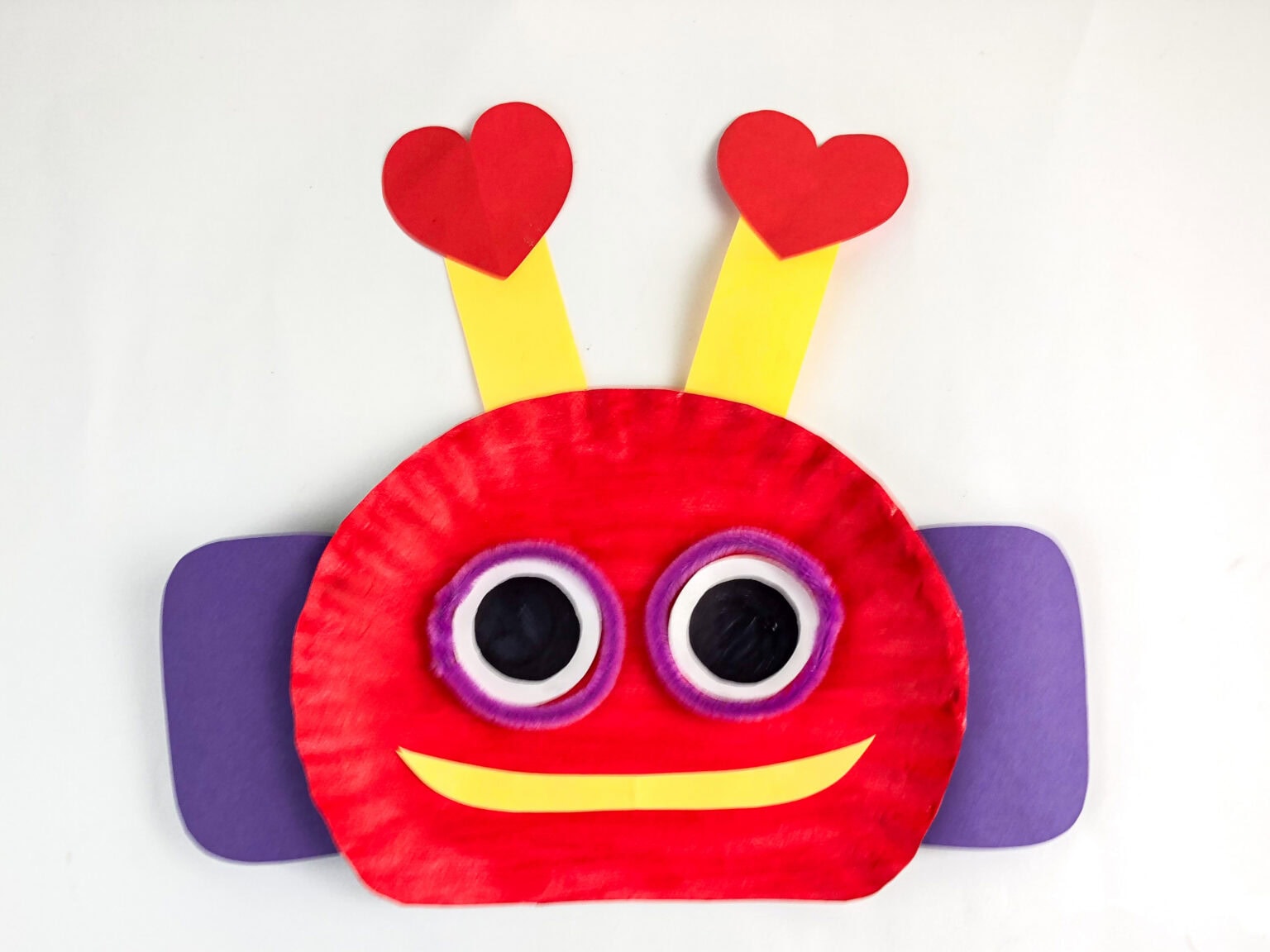 Valentine's Day Robot Paper Plate Craft